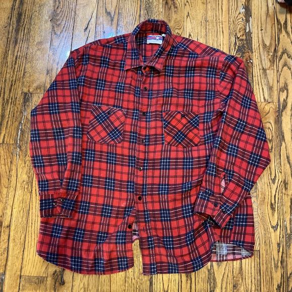American Tradition | Shirts | Vintage Red 9s Plaid Flannel Mens Xl ...